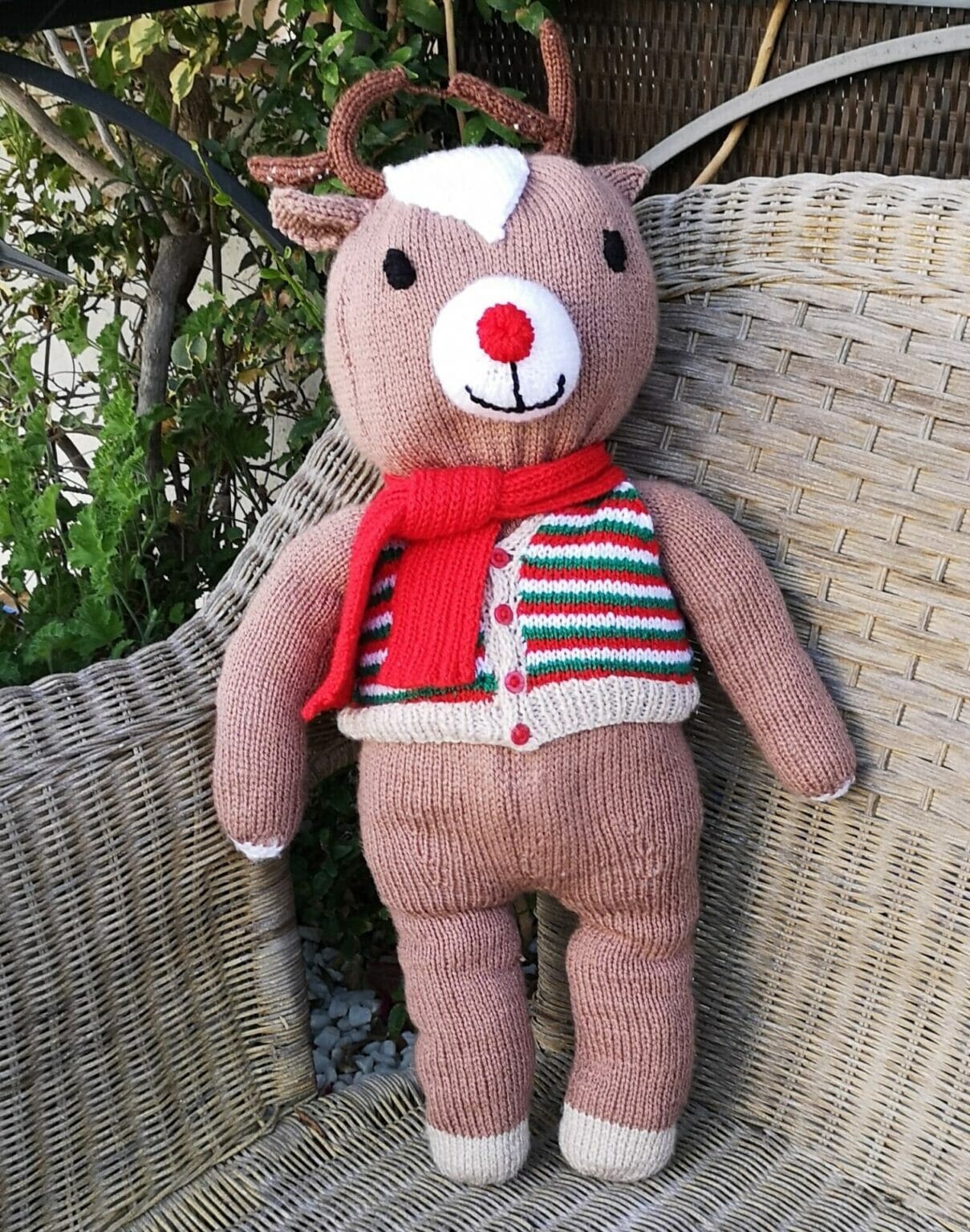 Knitting Pattern-Santa and Rudolph, DK | Buy Indie